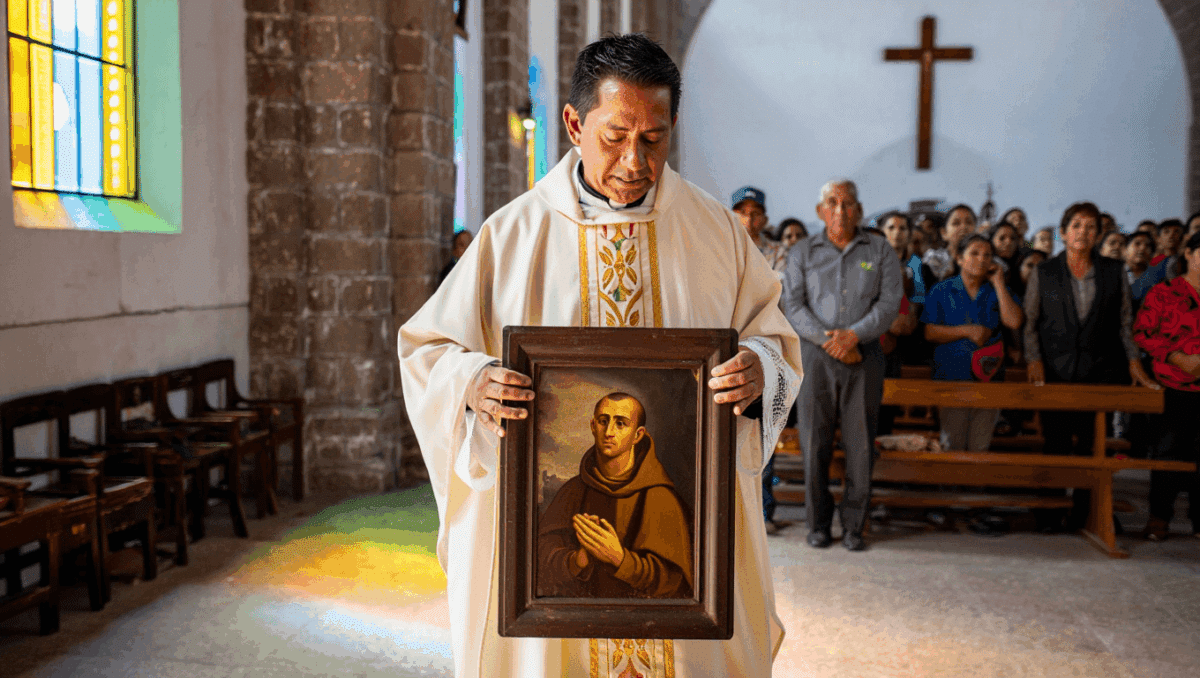 Stolen 18th-century St. Francis painting returned to Mexican church ...