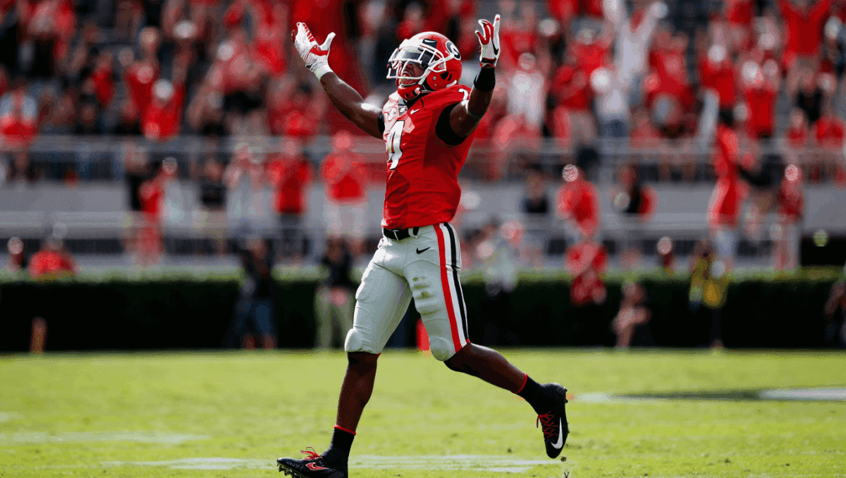 College football transfer portal reshapes Trinidad Chambliss' career ...