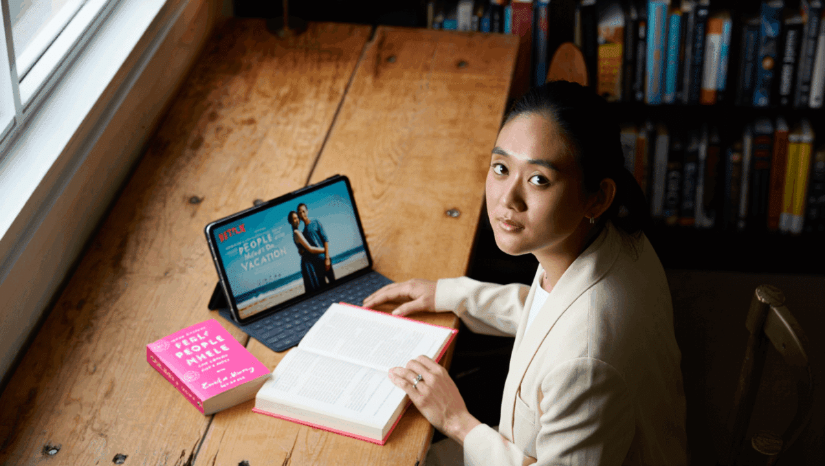 People we meet on vacation movie vs book: key differences - The Valley ...